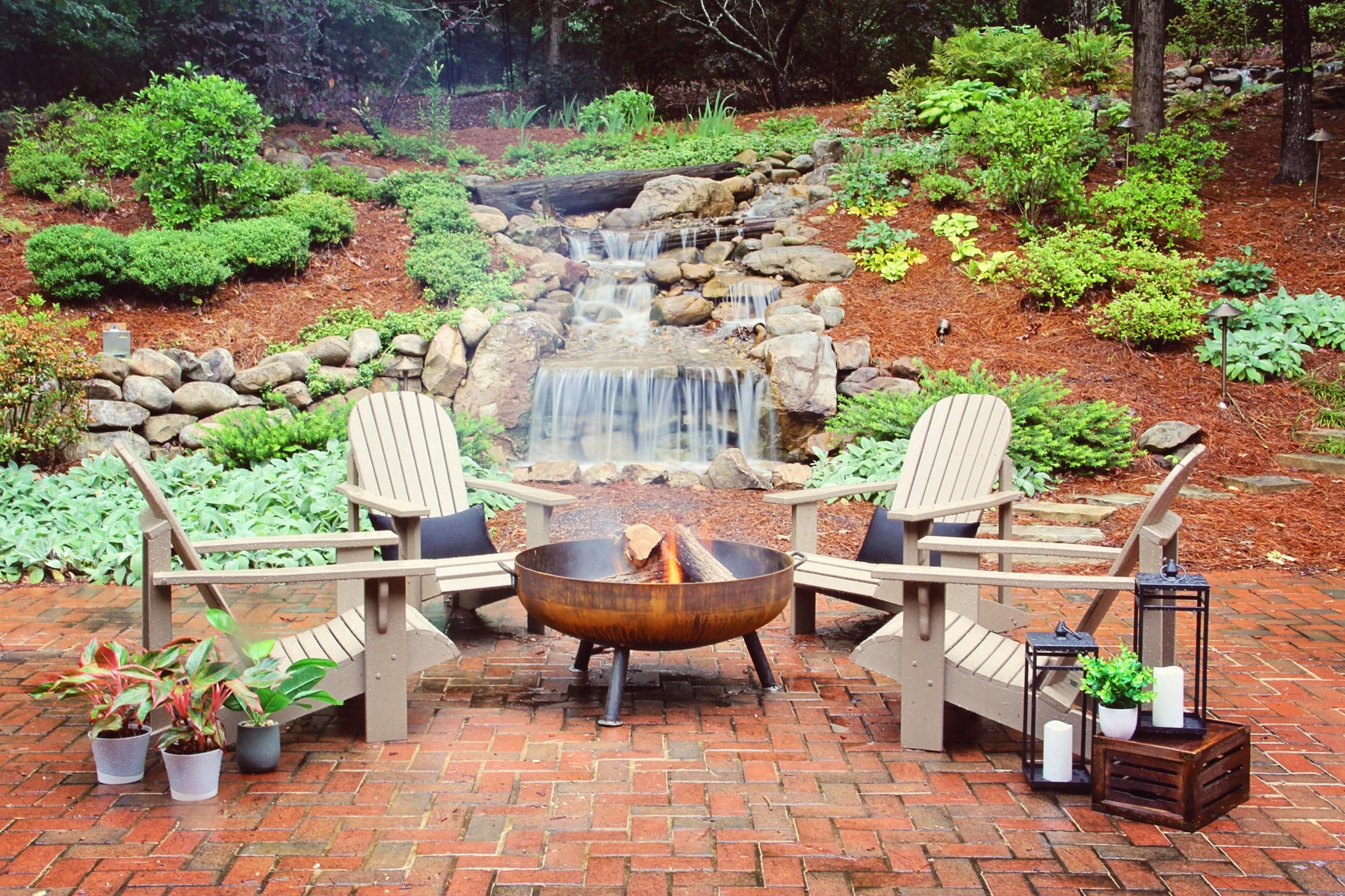 Classic Style Poly Adirondack Chair – Evergreen Patio